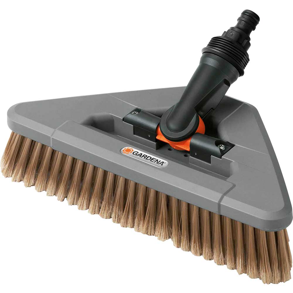 Gardena Running Water Wash Brush with Elbow Joint | Running Water Systems