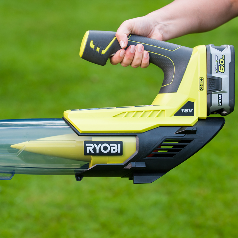 Choosing a Garden Leaf Blower & Vacuum Tooled-Up Blog